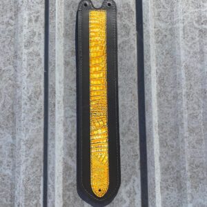 SCOUT Fender Bib with alligator
