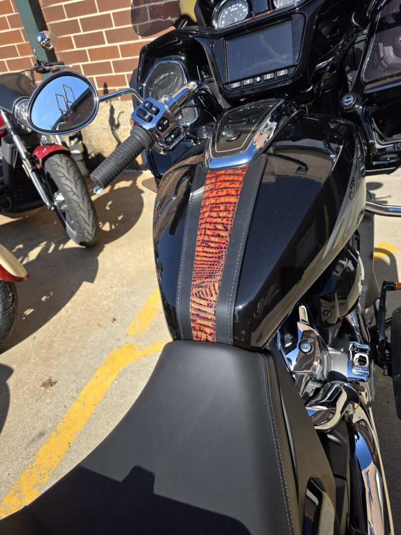 Tank Bib for Indian Pursuit/Challenger/PowerPlus - Captain Itch ...